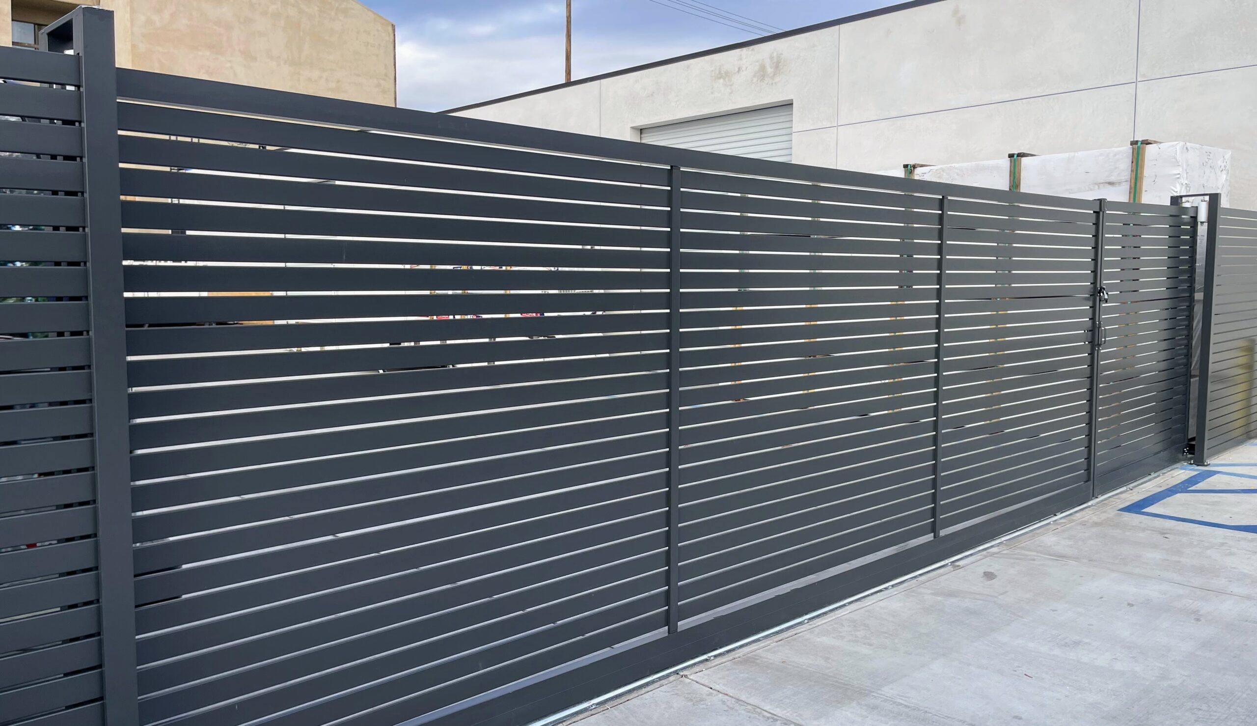 Upgrade Landscaping with Aluminum Fencing- GNG