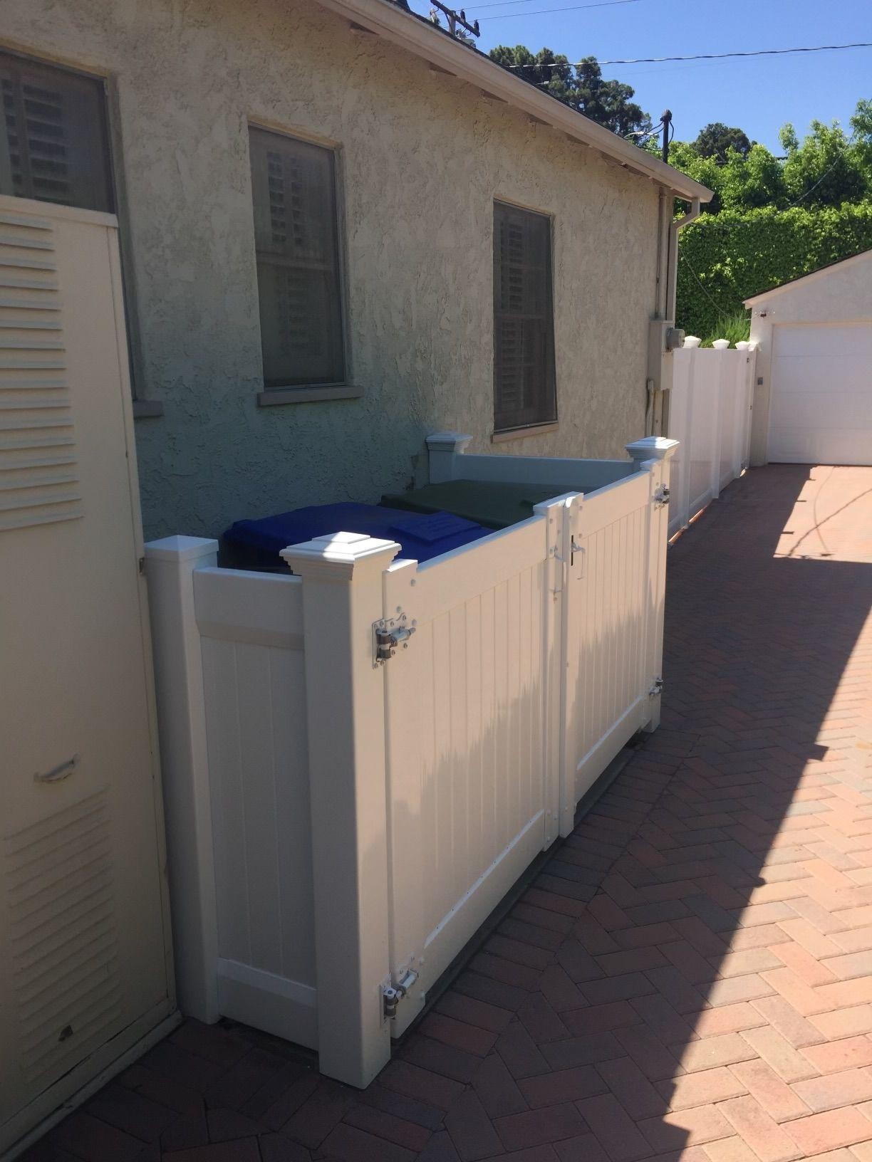 Reasons a Trash Can Fence Can Deter Pests – GNG